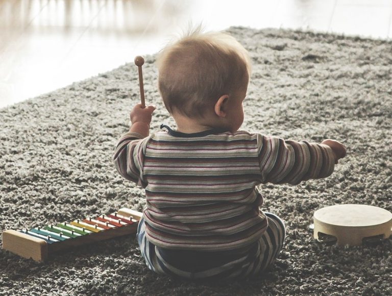 Tuesday 23rd June 11.15am baby sensory music class | kimblesfunkimblesfun